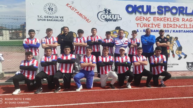 Araklı Ragbi'de Fırtına Gibi Esiyor Araklı Ragbi'de Fırtına Gibi Esiyor